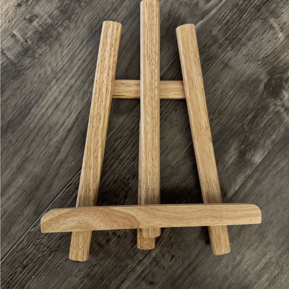 Other | Wood Easel Stand | Poshmark